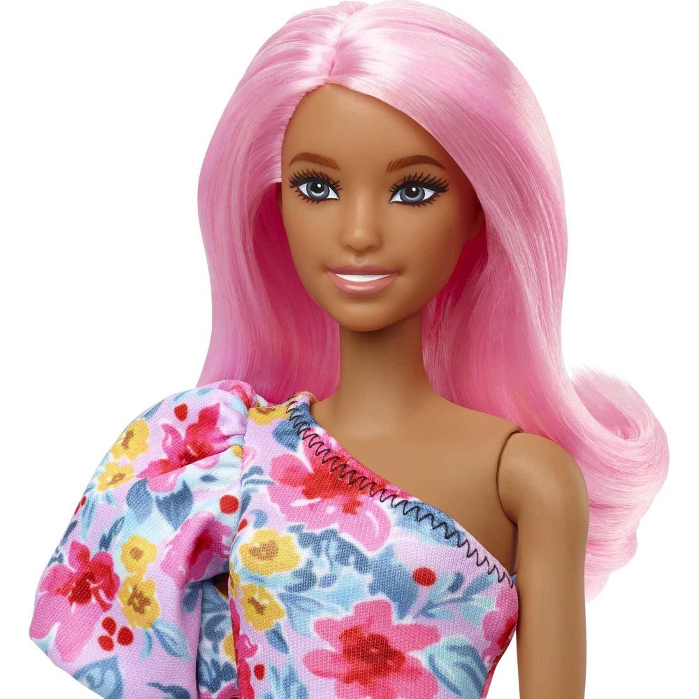 Boneca Barbie Fashionista com Estojo - Cabelo Rosa e Perna com Prótese ...