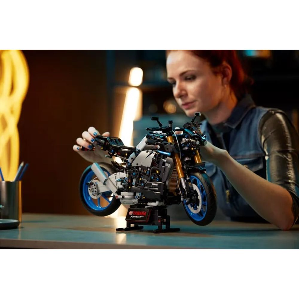 LEGO Technic - Yamaha MT-10 SP - 1478 Peças - 42159 - superlegalbrinquedos